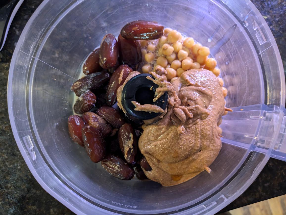 Chocolate Chip Date Cookies